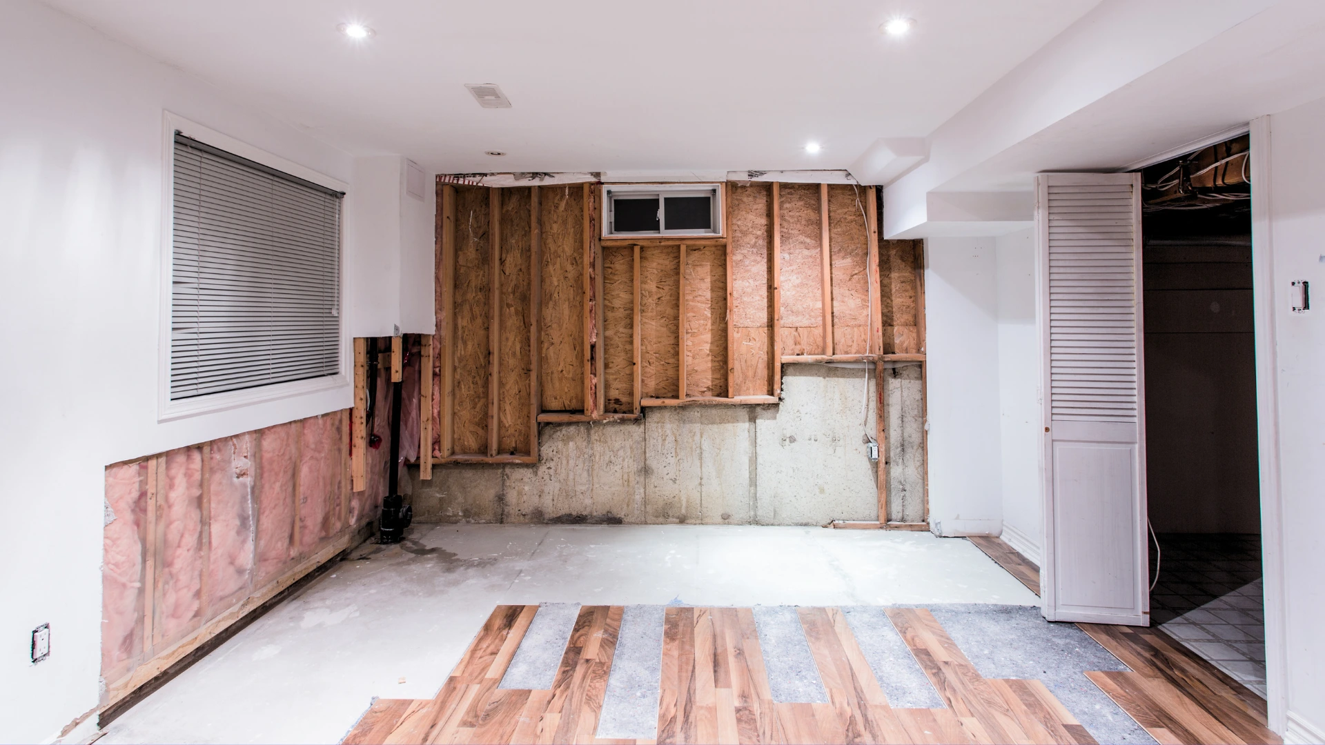 Does Insurance Cover Basement Flooding? Yes, But… - YouSet