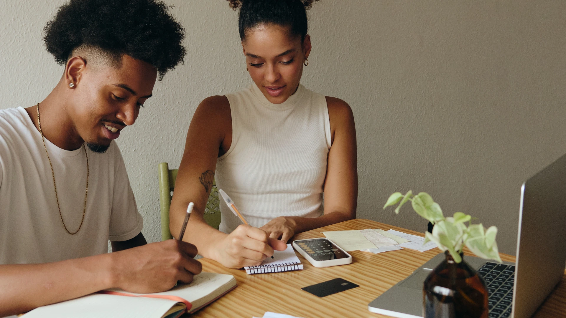 How to Get the Cheapest Home Insurance: Do’s and Don’ts - YouSet